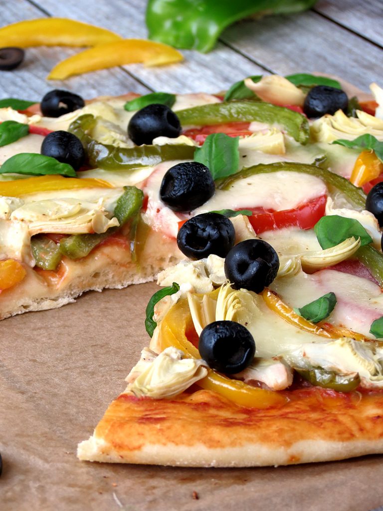 Veggie Pizza - Yummy Addiction