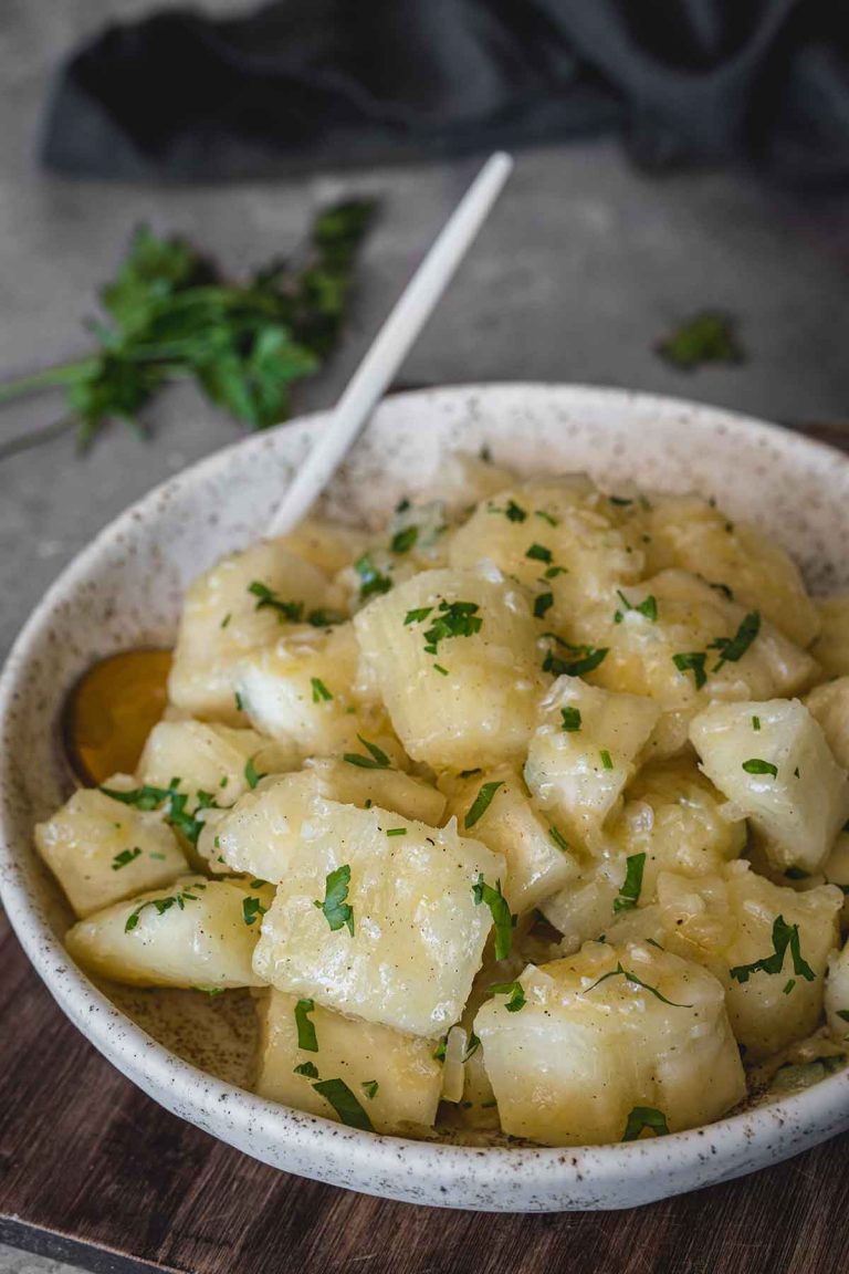 Cuban Yuca con Mojo (Yuca with Garlic Sauce) - Yummy Addiction