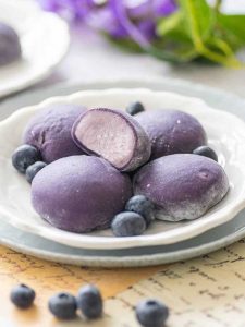 21 Sweet & Savory Taro Root Recipes You Need To Try