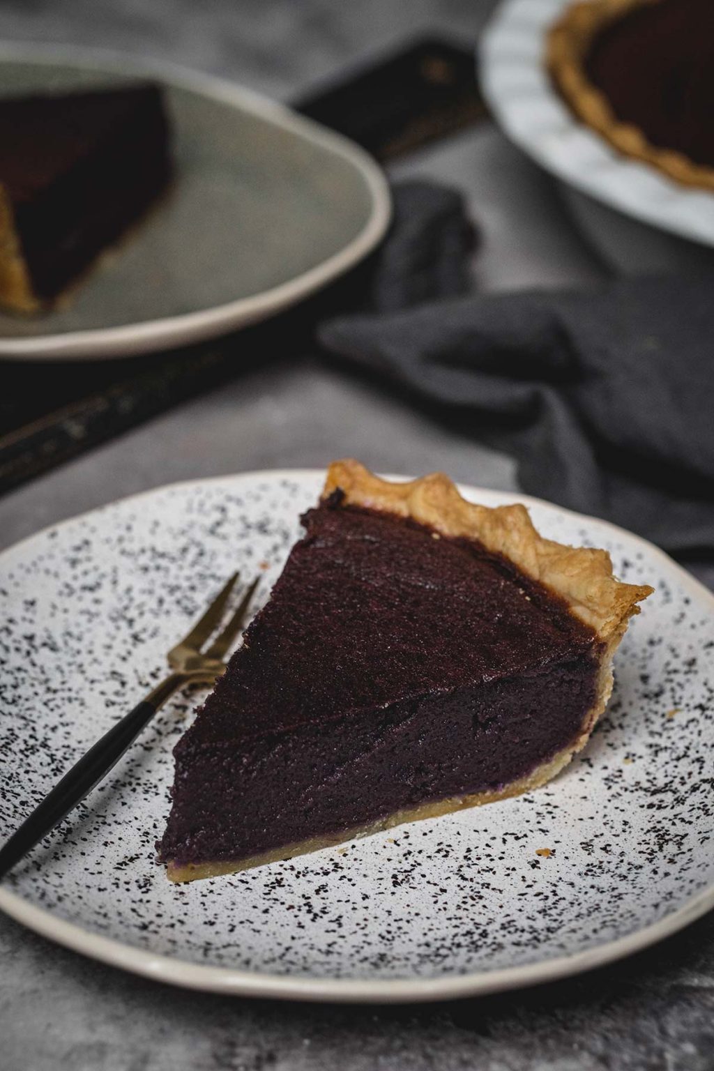 Purple Sweet Potato Pie - Yummy Addiction