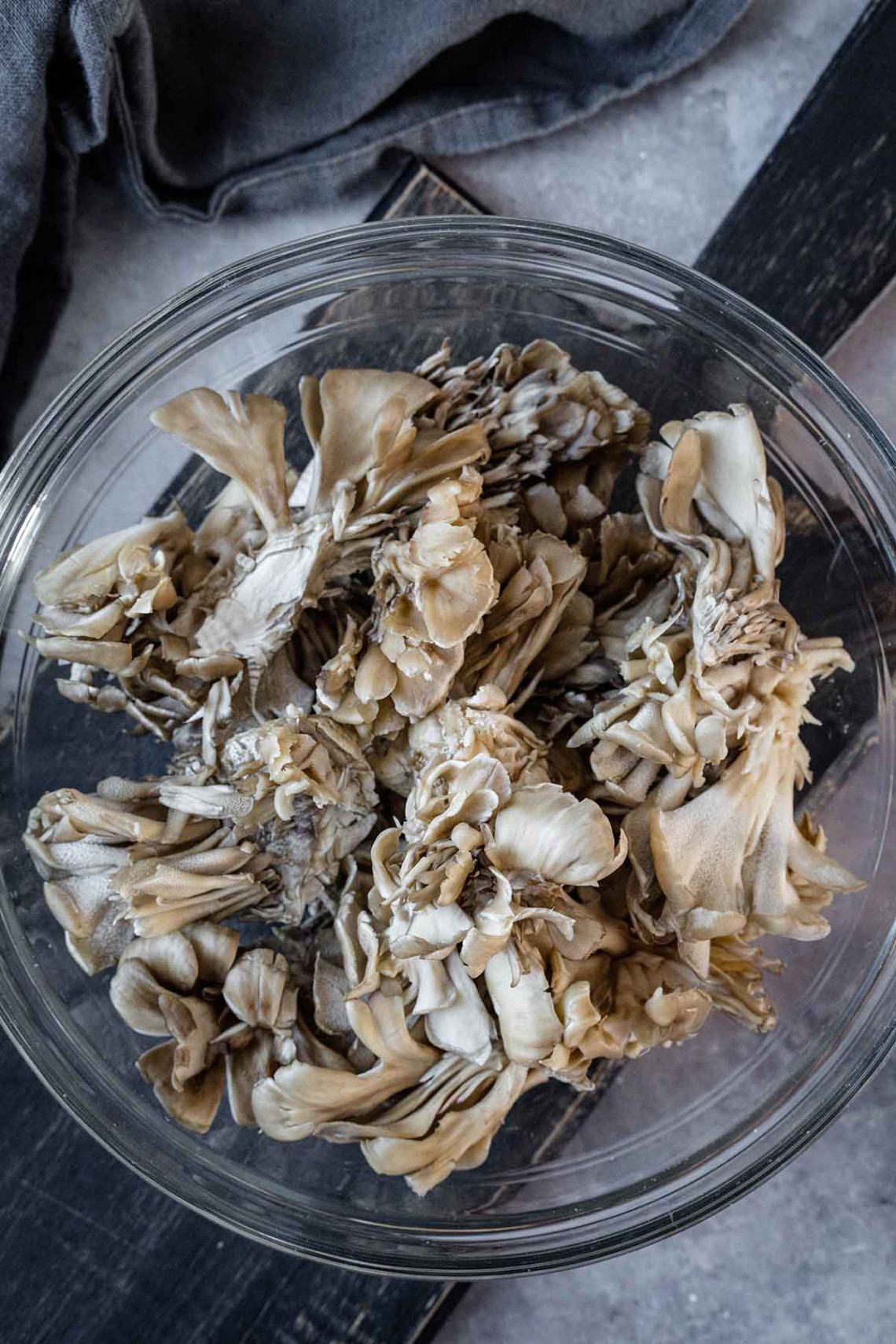 5 Ways to Cook Maitake (Hen of the Woods) Mushrooms