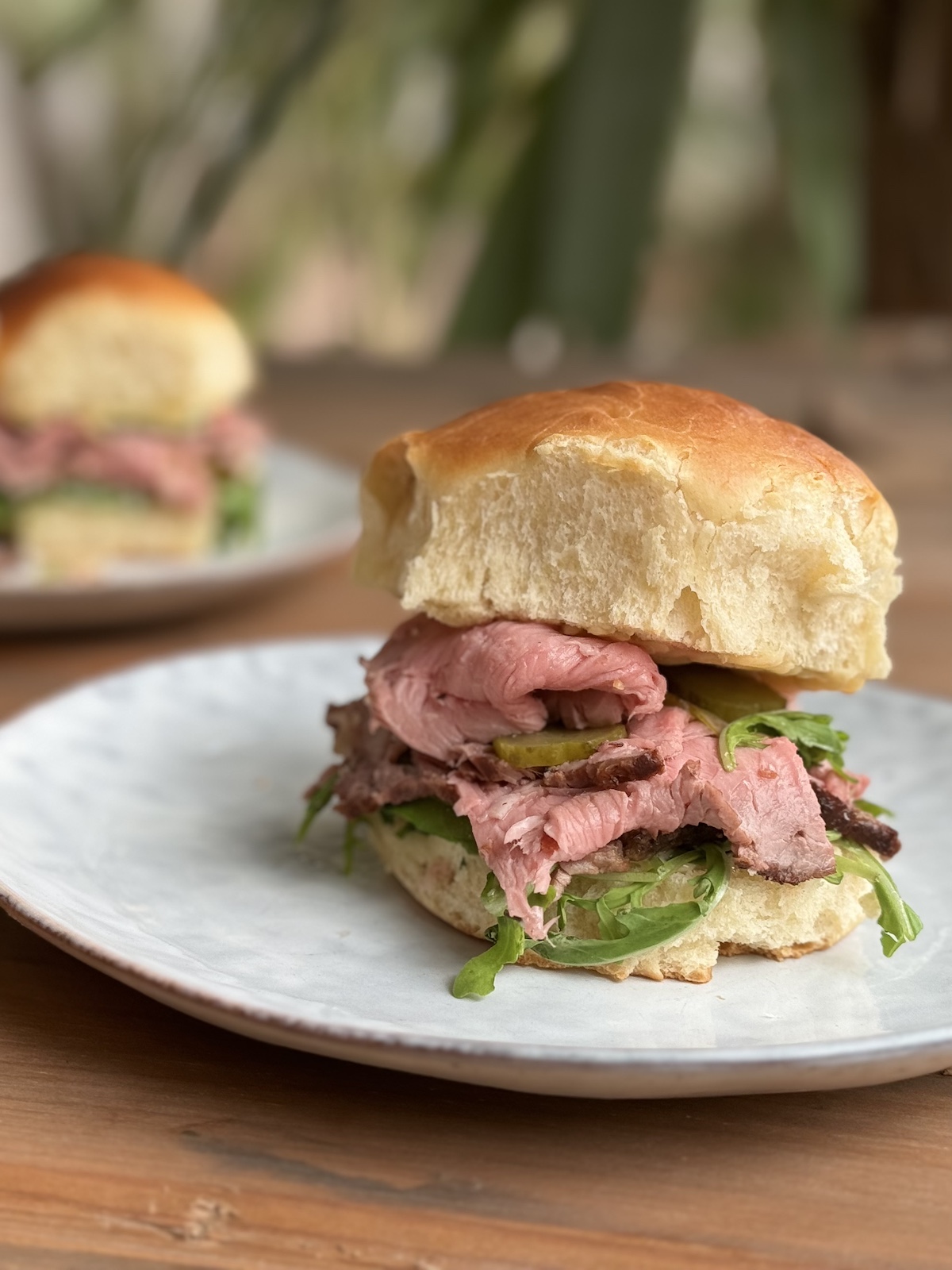 Roast Beef Sliders - Yummy Addiction