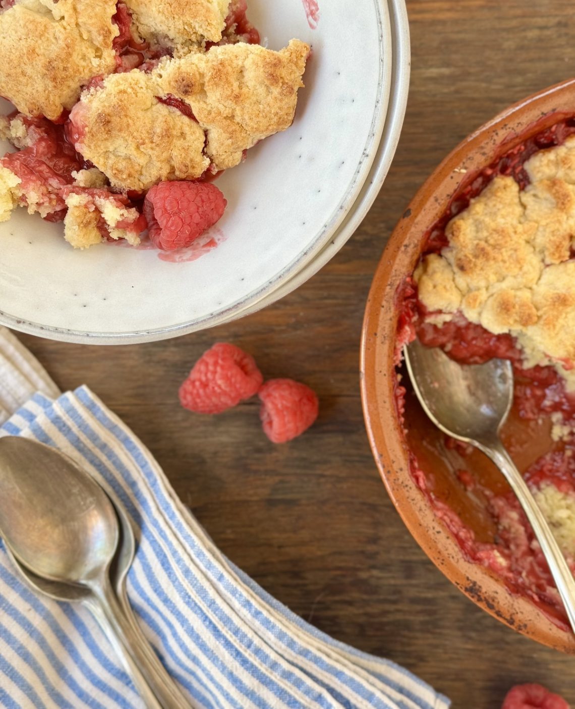 Raspberry Cobbler - Yummy Addiction