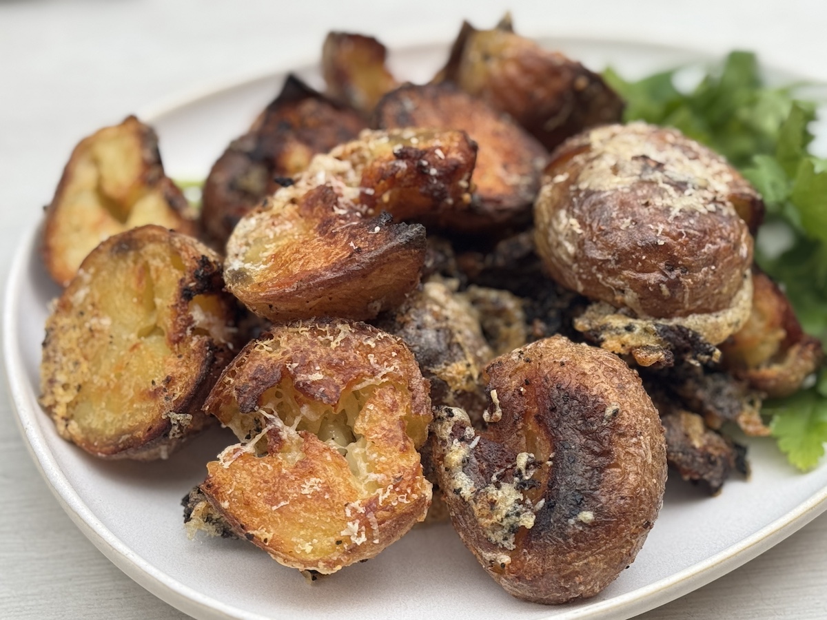 Parmesan Roasted Potatoes - Yummy Addiction